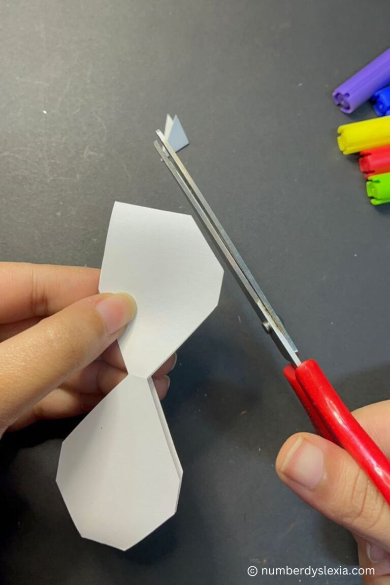 DIY: Cute Construction Paper Pencil Toppers - Number Dyslexia