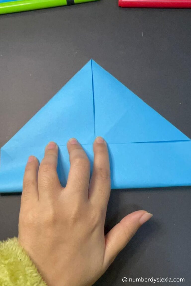 DIY Craft: Easy Construction Paper Pen Stand - Number Dyslexia