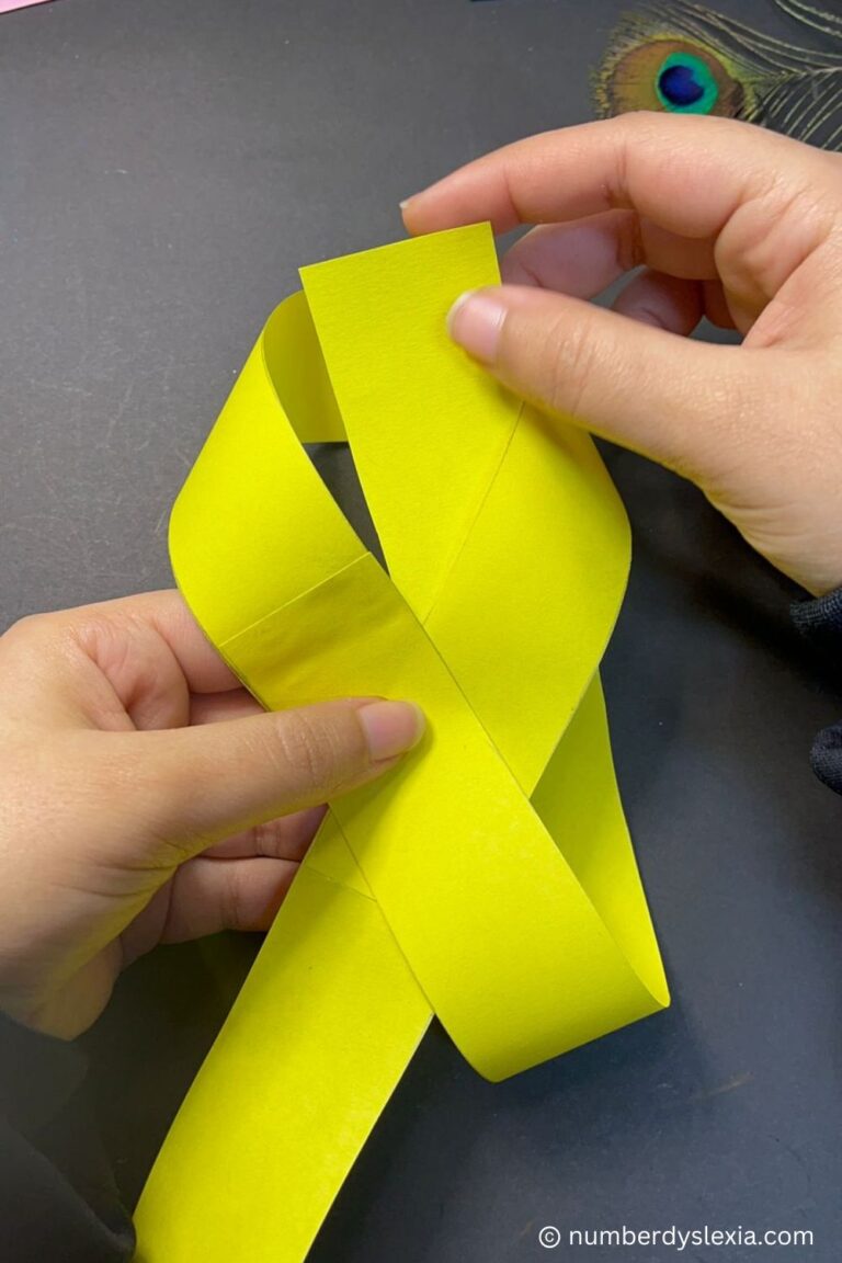 DIY: Cute Construction Paper Pencil Toppers - Number Dyslexia