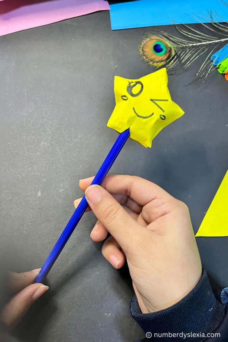 DIY: Cute Construction Paper Pencil Toppers - Number Dyslexia