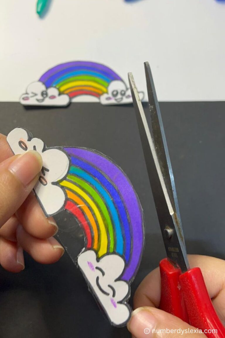 DIY: Cute Construction Paper Pencil Toppers - Number Dyslexia